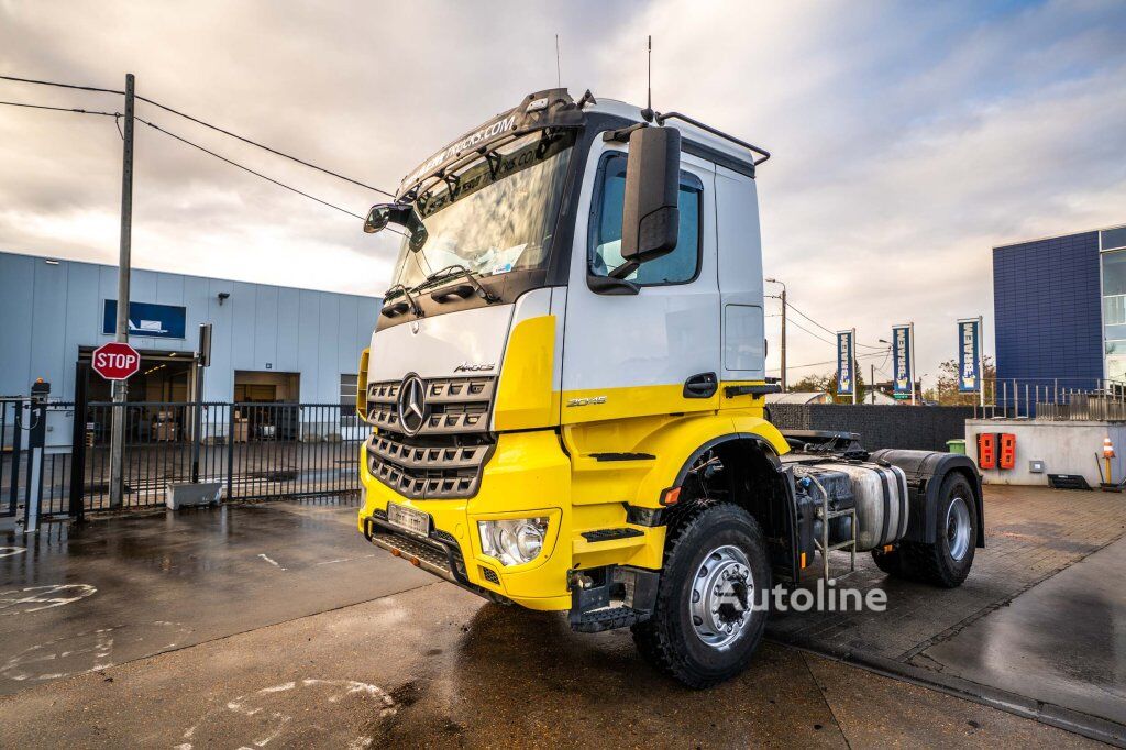 Mercedes-Benz AROCS 2045 AS (cardan) tegljač