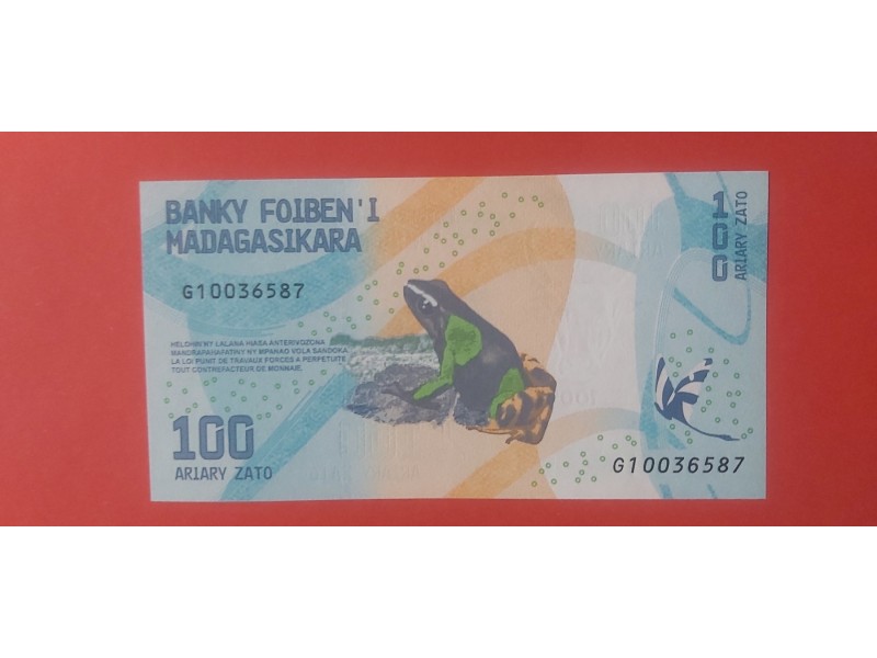 100 ariary 2017 god Madagaskar UNC