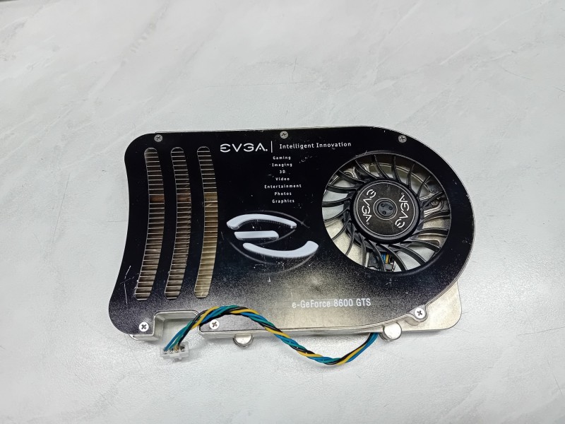 hladnjak od grafike evga pin4 ispravan