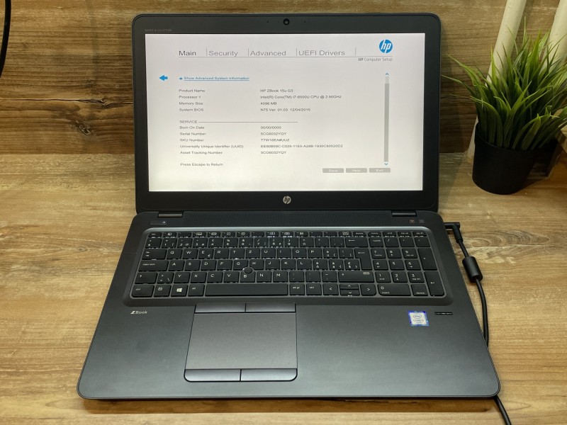 HP ZBook 15u G3 i7 6th-4Gb-Intel HD 520 ZVER