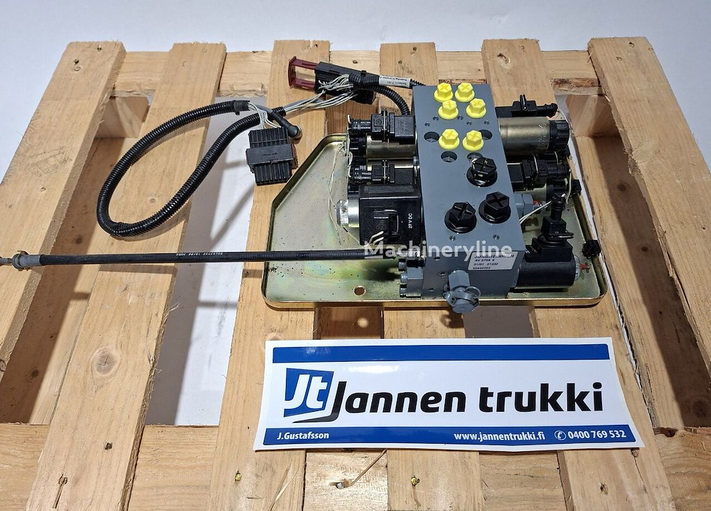 Valve-controi + Wiring harness Jungheinrich Valve-control za Jungheinrich ETV 110 regalnog viljuškara