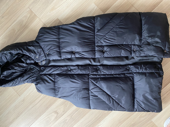 Zara prsluk vel 13/14 može i S