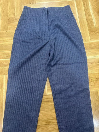 Zara duboke pantalone