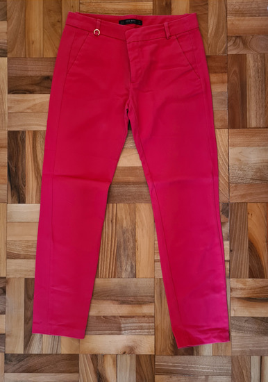 Zara pantalone
