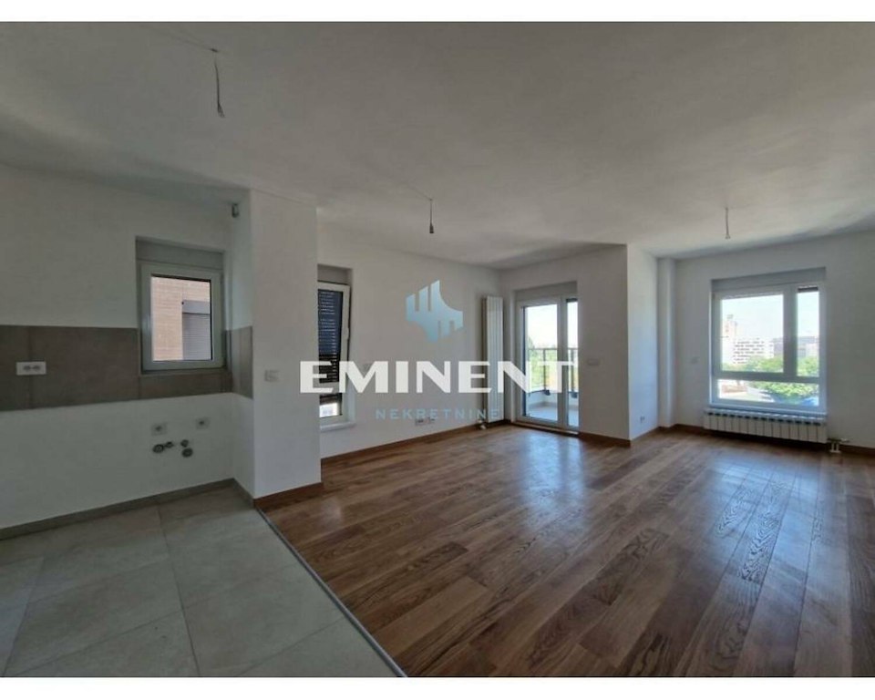 Novi Beograd, Blok 65, Tošin bunar, 4.0, 90m2, 356000 EUR