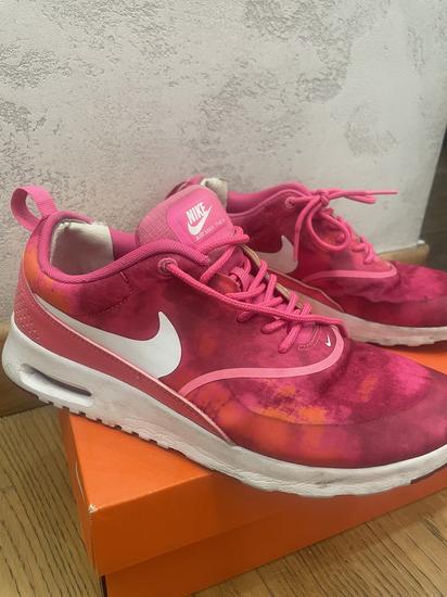 Nike patike roze