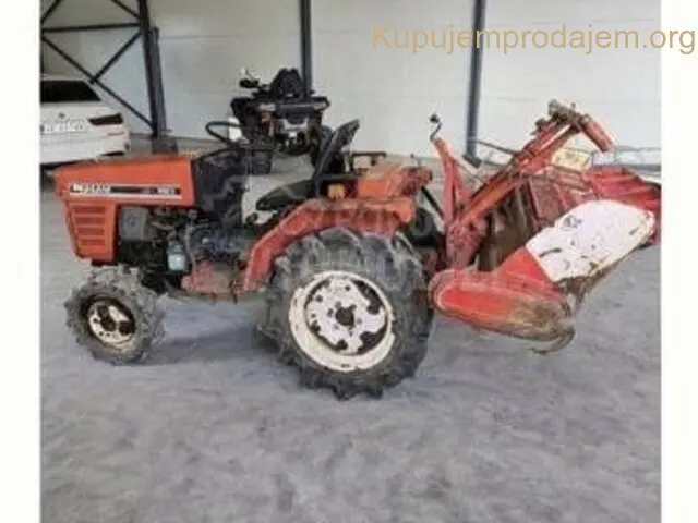 Traktor Yanmar F15d bez kabine