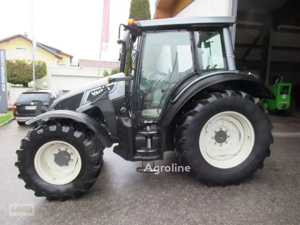 Valtra n 93 hitech5 HiTech 5 traktor točkaš
