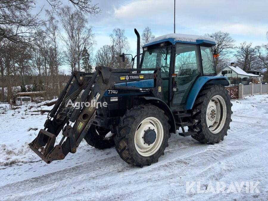 Prodaje se New Holland 7740 traktor točkaš na aukciji