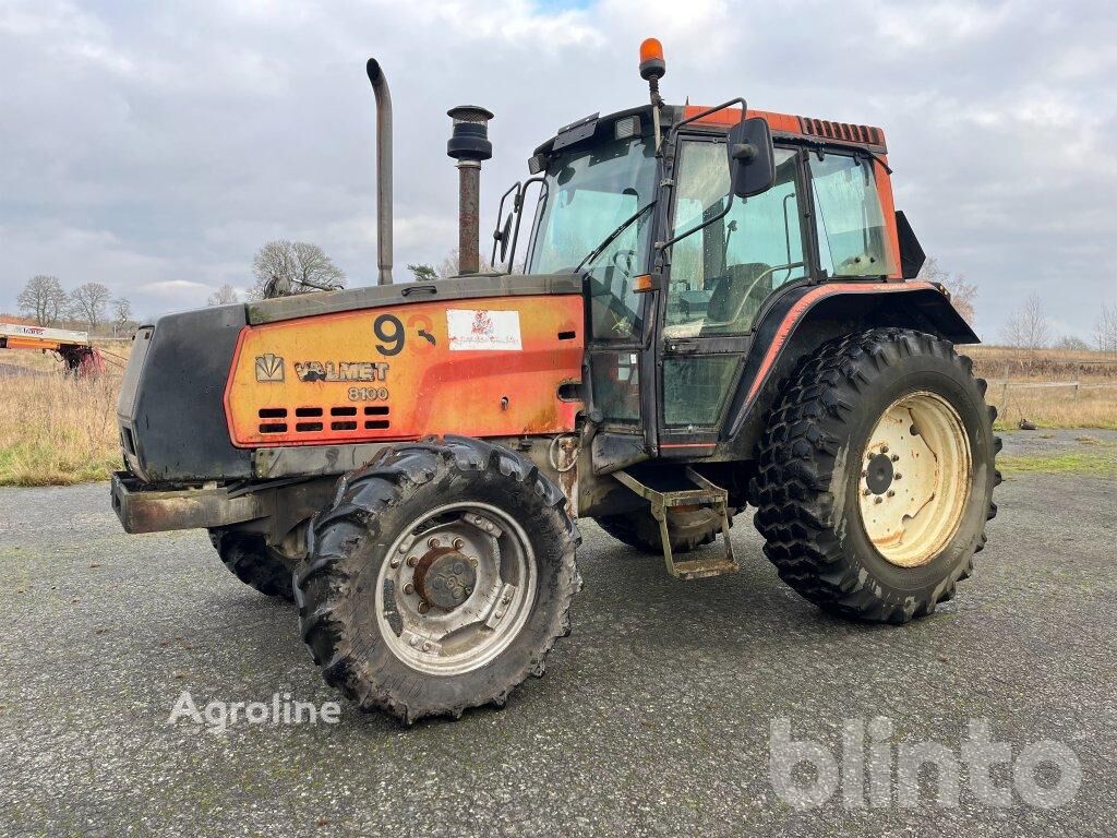 Prodaje se Valmet 8100 traktor točkaš na aukciji