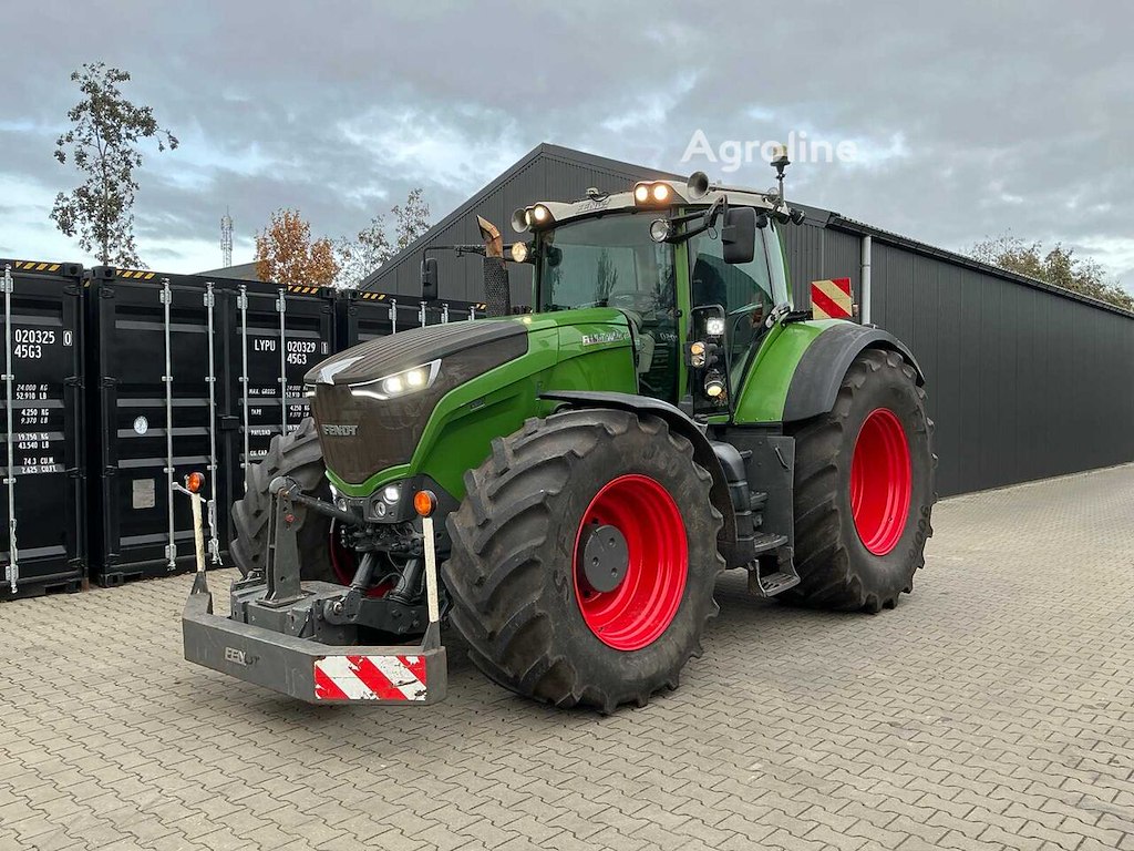 Prodaje se Fendt 934 traktor točkaš na aukciji