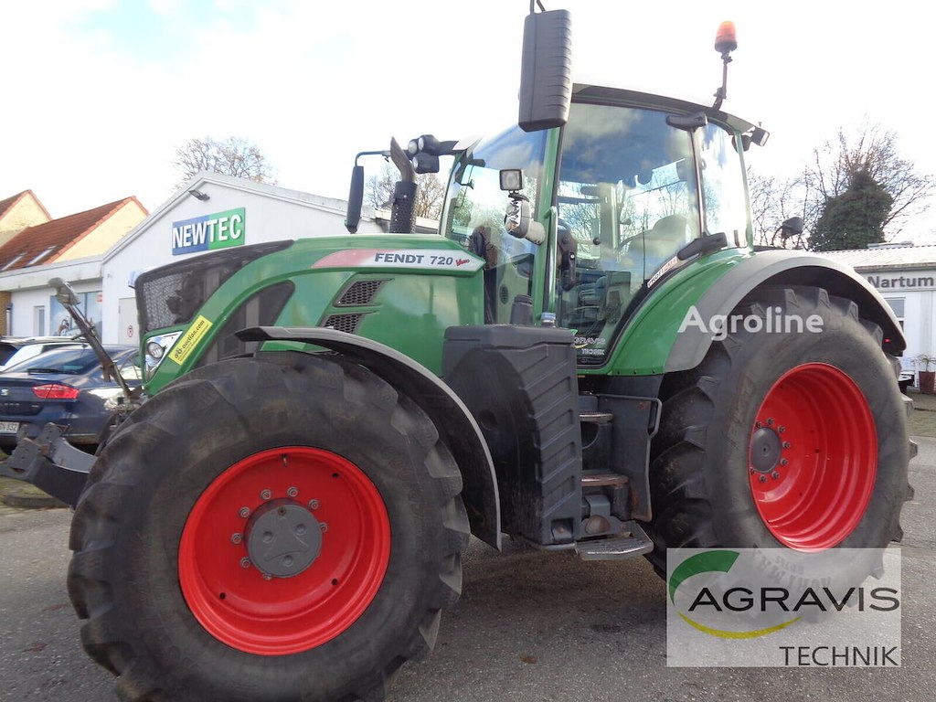 Fendt 720 Vario S4 traktor točkaš