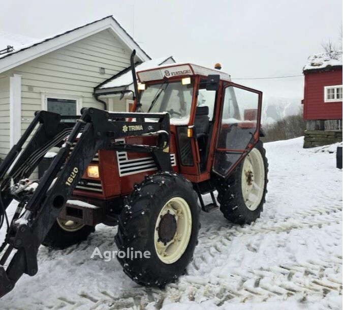 Prodaje se Fiat 80-90 MVA FRI TRAKTOR MED FRONSKUFFE OG TRIMA FRONTLASTER traktor točkaš na aukciji