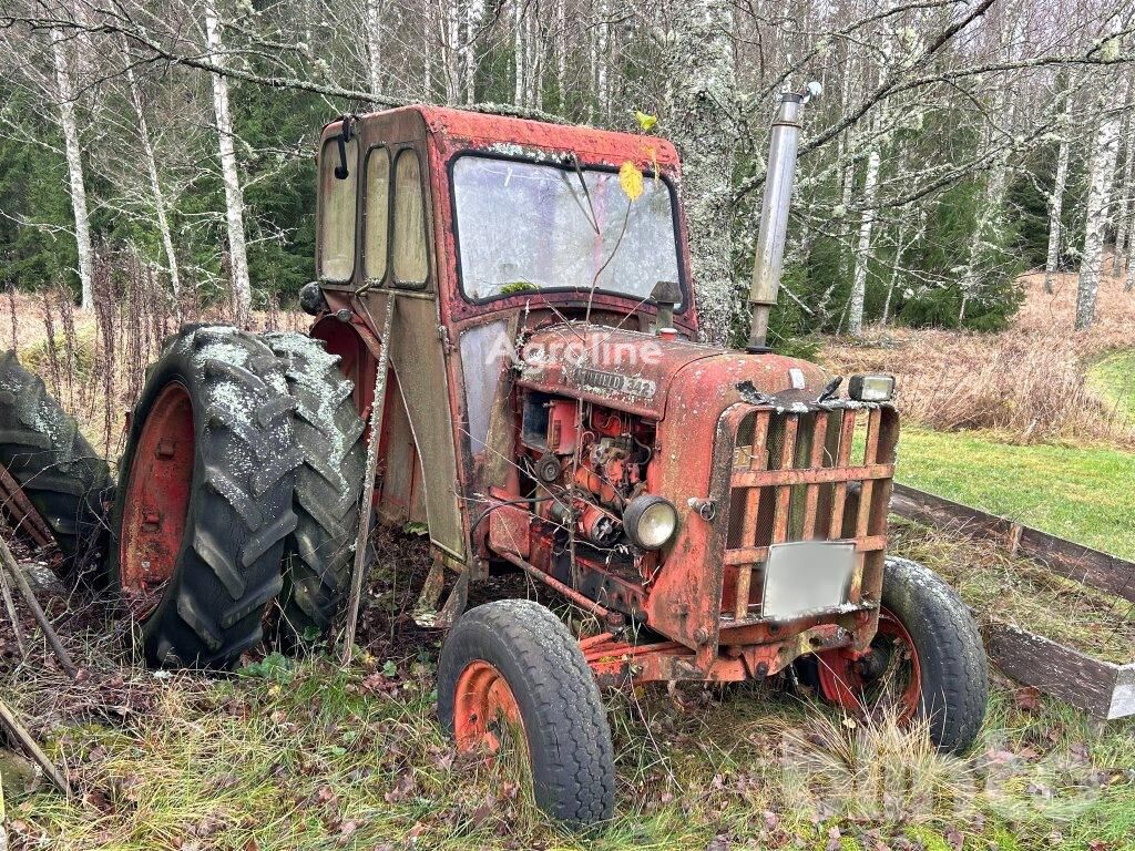 Prodaje se Nuffield 342 traktor točkaš na aukciji