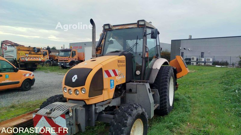 Prodaje se Renault ERGOS 446 traktor točkaš na aukciji