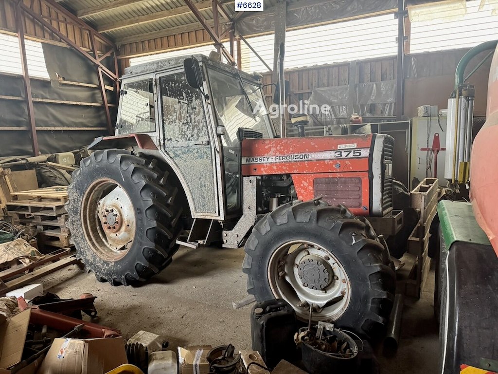 Massey Ferguson 375 traktor točkaš