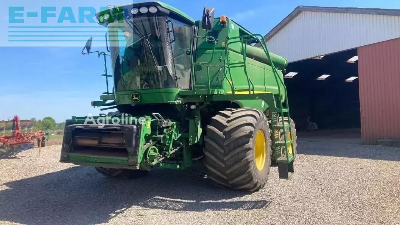 John Deere s690i kombajn za žito