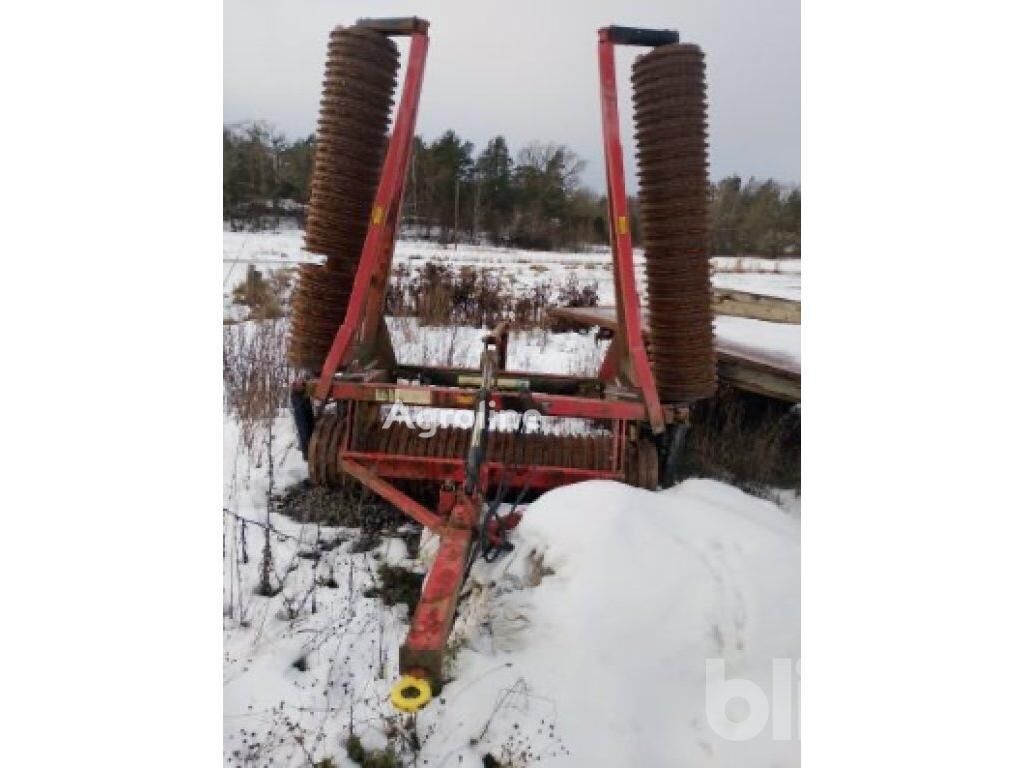 Prodaje se Väderstad kembridž valjak na aukciji