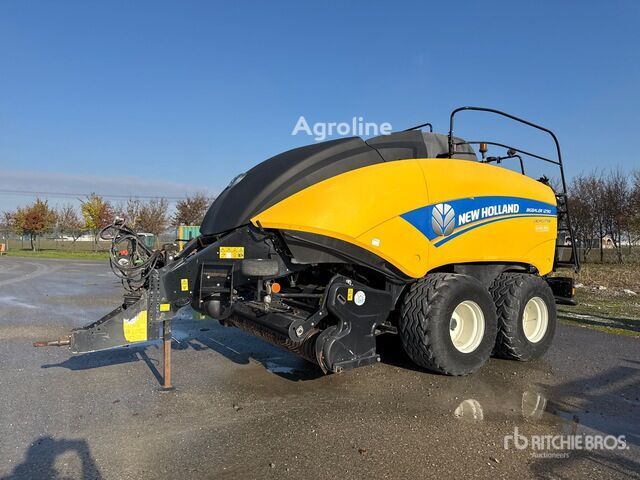 Prodaje se New Holland 1290 balirku za četvrtaste bale na aukciji