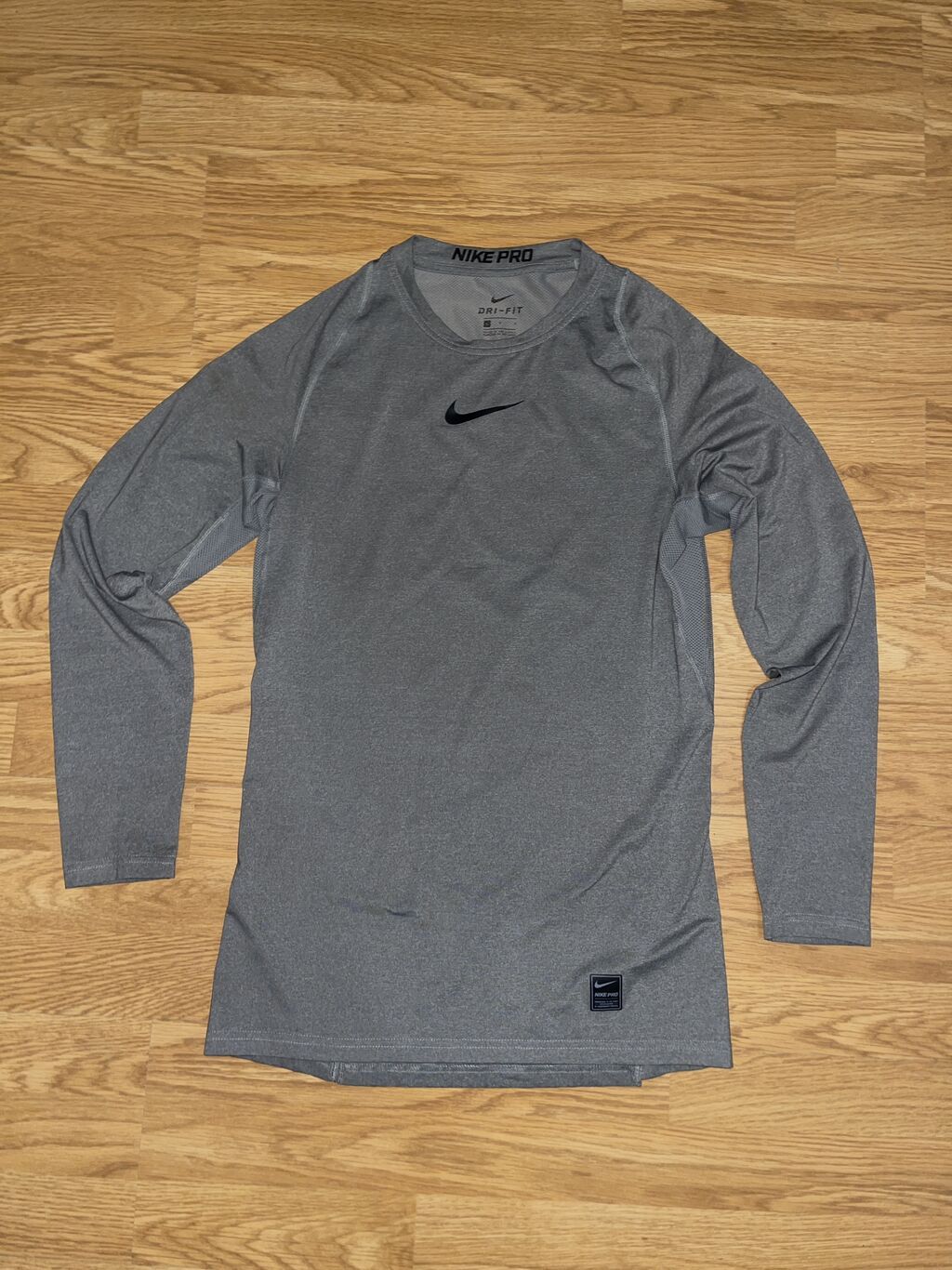 Men's T-shirt Nike, bоја - Siva