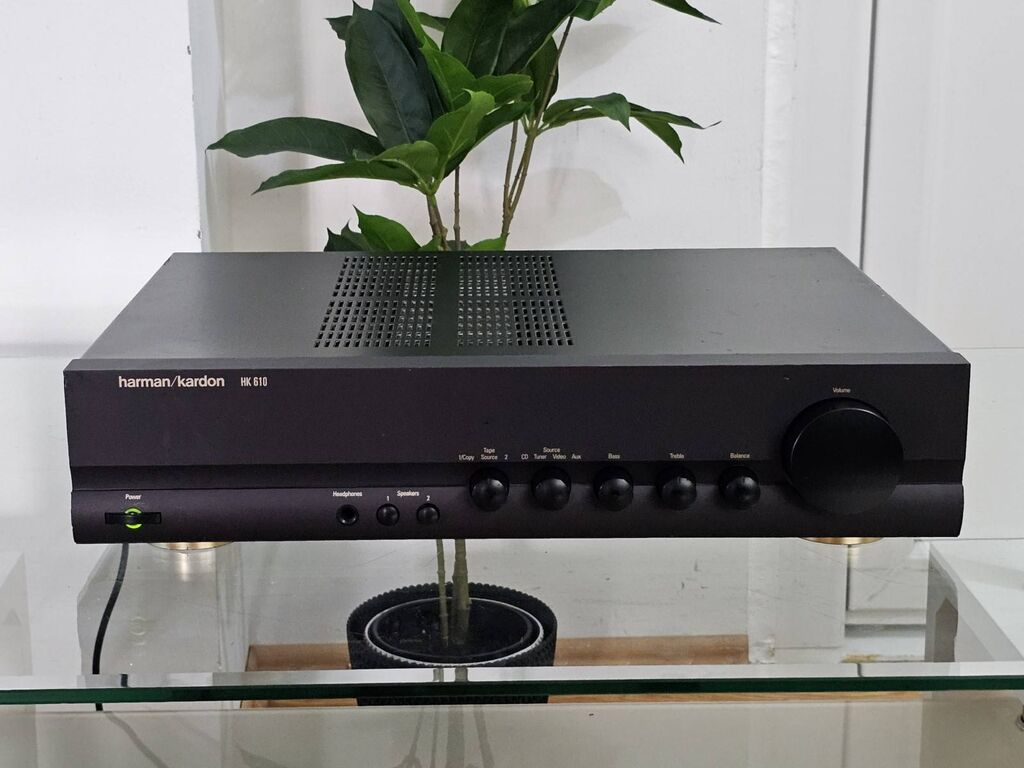 Harman/Kardon HK 610 – stereo integrisano pojačalo - Klasičan HK