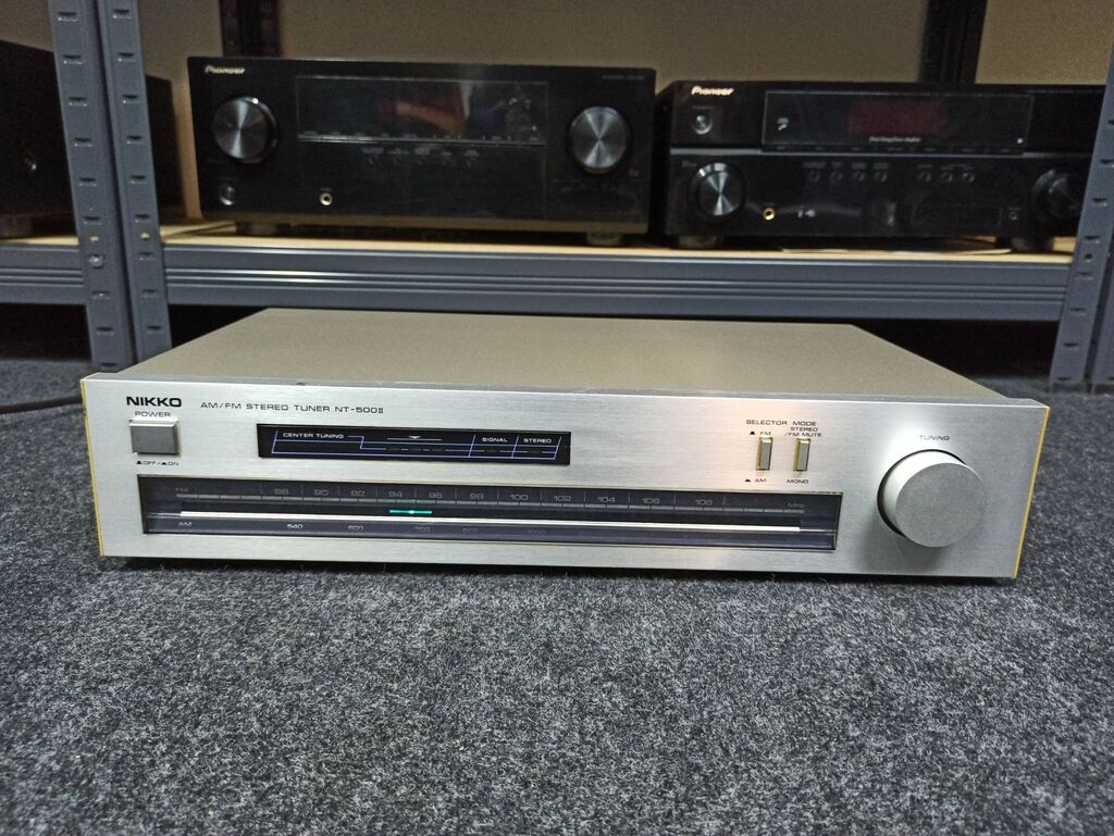 Nikko nt- 500 ii ispravan tjuner type: mono/stereo tuner tuning