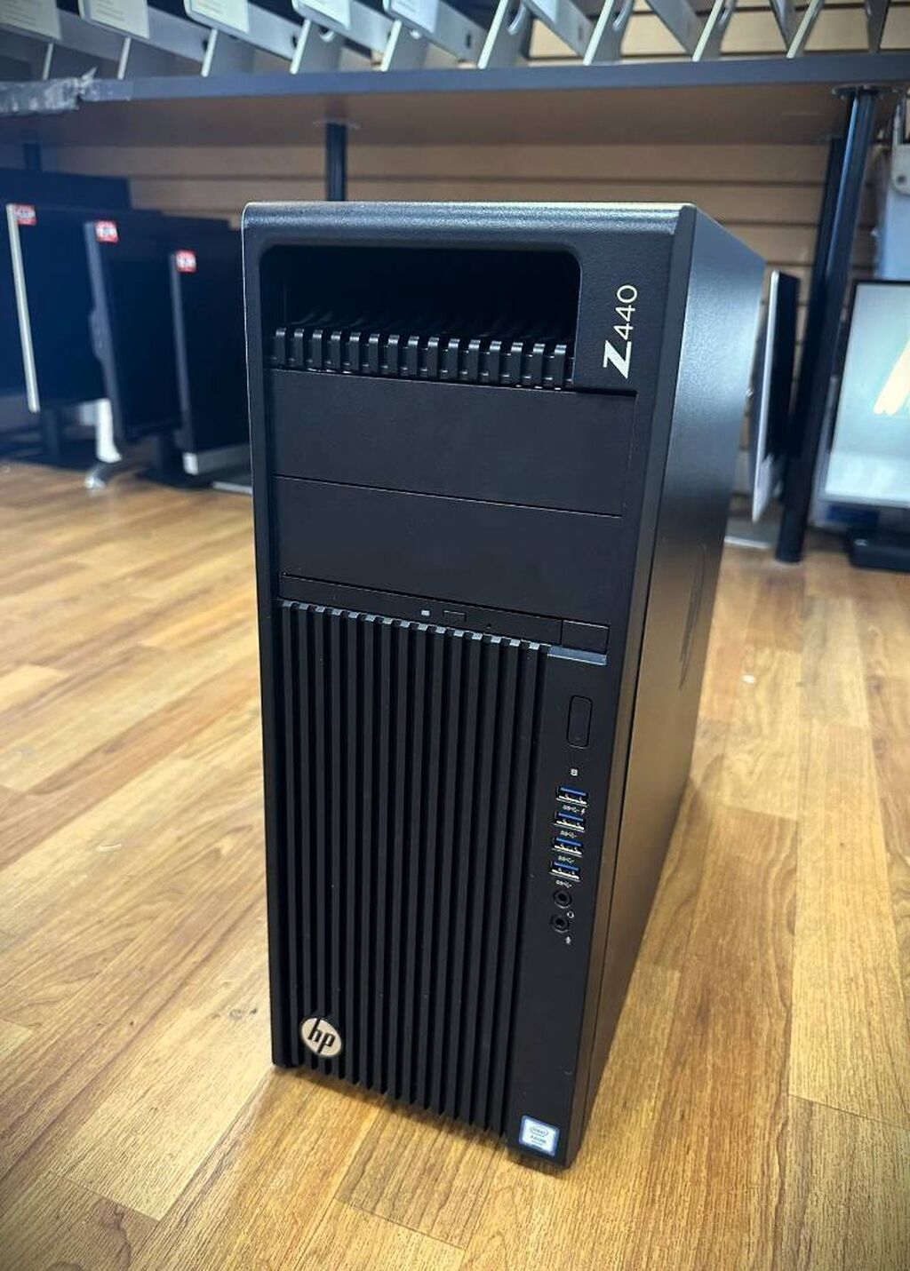 Hp Z440 XeonE5-1660 V4/32GB DDR4/GTX 1060/SSD512GB +1TB HDD