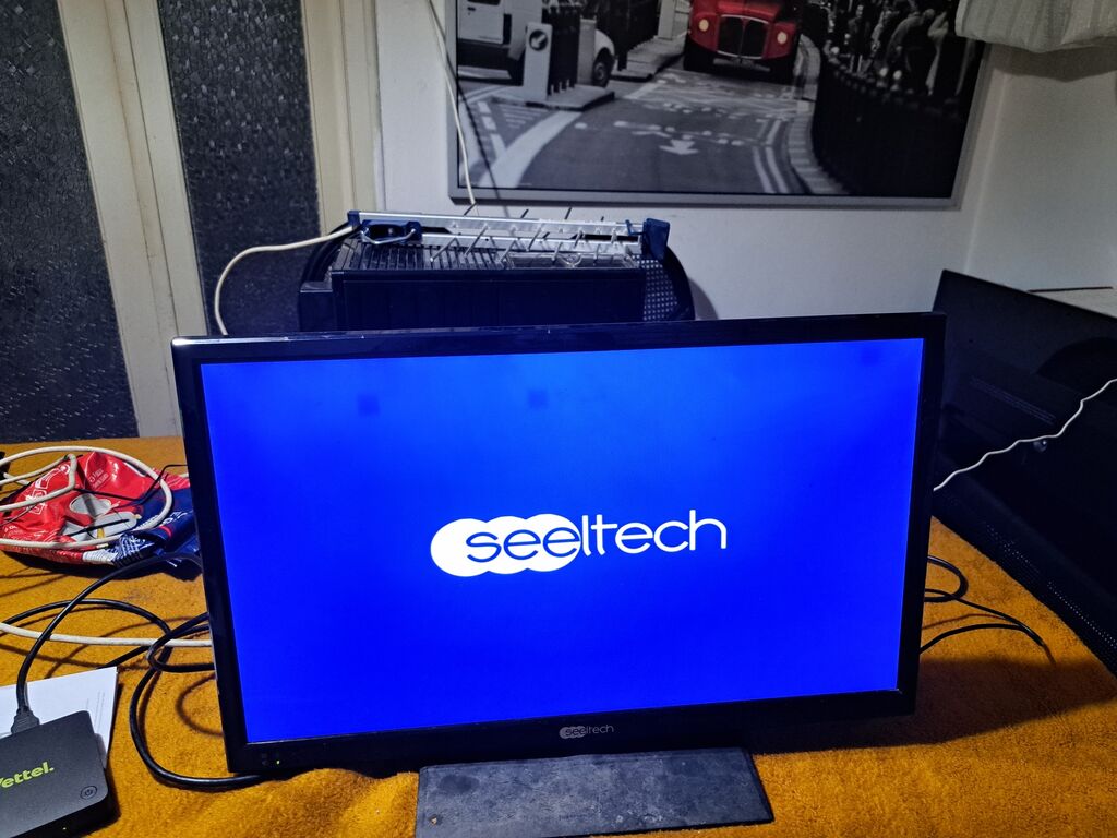 Seeltech LED televizor 24" – Full HD - Model: SELD24-881FHB (vidljivo