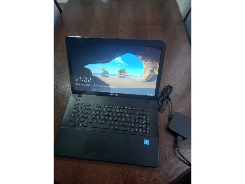 Laptop Asus x751s,17.3 inch,8gb ddr3,500gb hdd