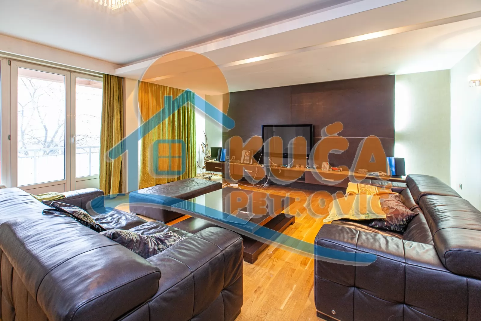 četvorosoban stan, 150 m2, Centar, Milana Rakića ID: i-03962