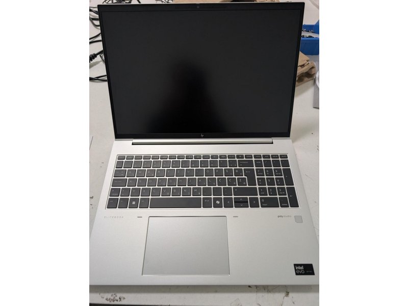 HP ELITEBOOK 860 G11 (SILVER) WUXGA IPS, ULTRA 7 155H, 16GB, 512GB SSD, WIN 11 PRO (A36XWET) OUTLET
