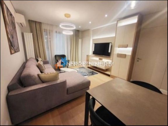 Novi Beograd, Stari Merkator, 2.0 stan, 60m2, 1000 EUR, ID 52756