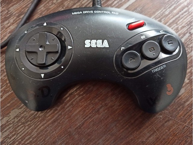 sega mega dzojstik za sega mega ispr sa slika