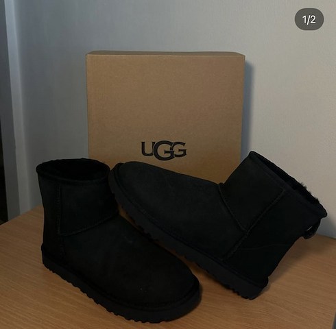 UGG nove