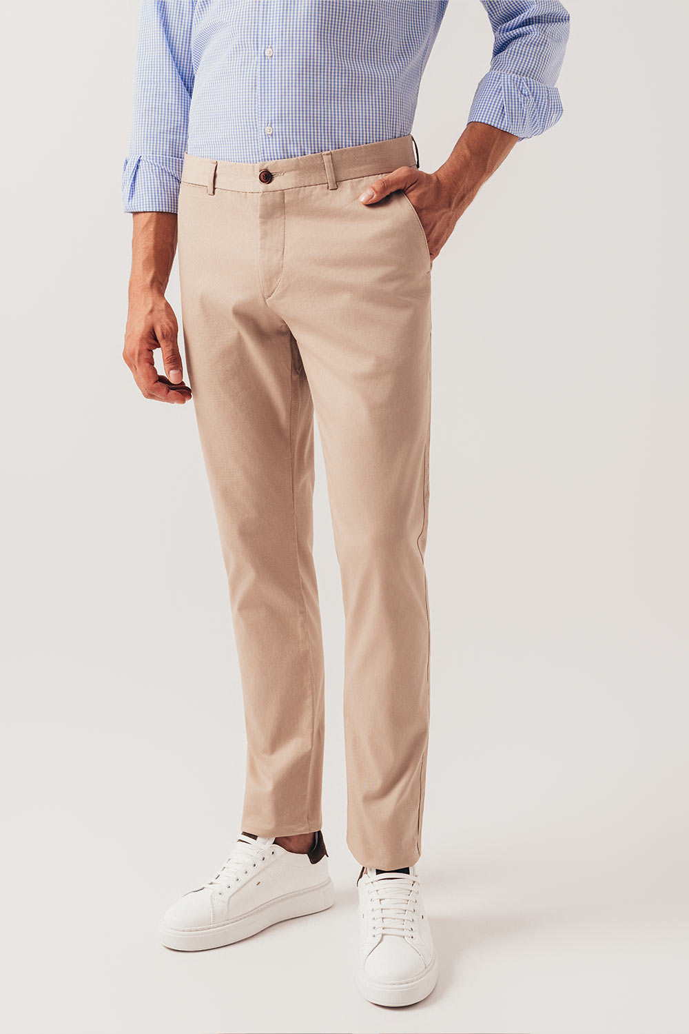 Bež Chino pantalone 470N