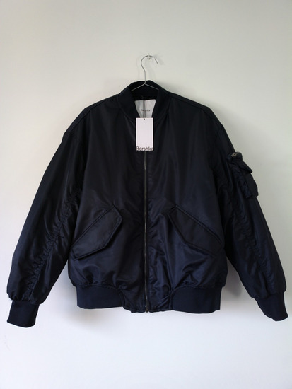 BERSHKA bomber jakna M+