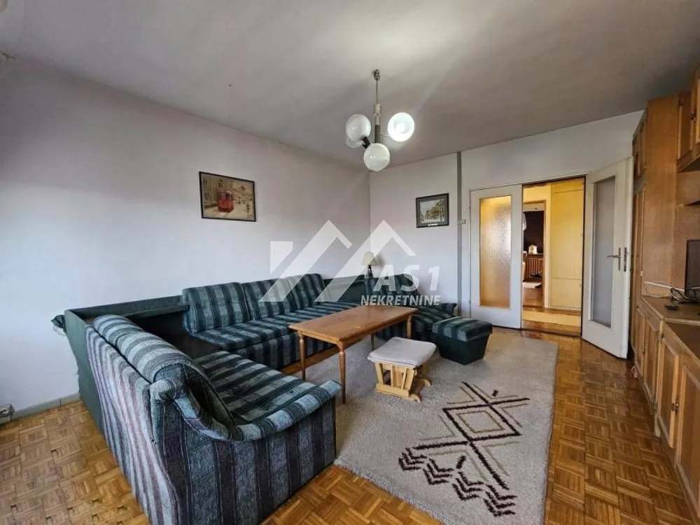 Izdavanje, trosoban stan, 84m², Nova Detelinara, Novi Sad Sve Podlokacije