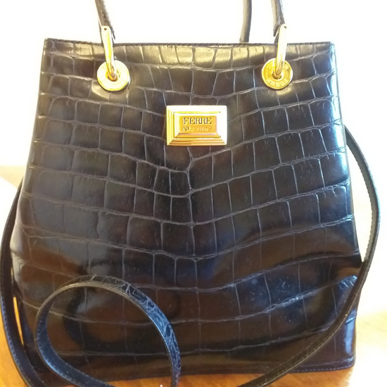GIANFRANCO FERRE crna- broj No23887- original