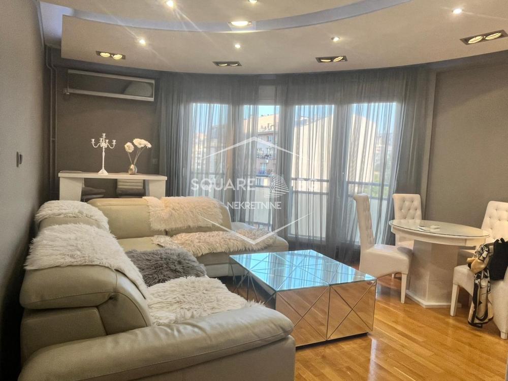 Đeram, 2.0 lux, namešten ID#4768 800 €