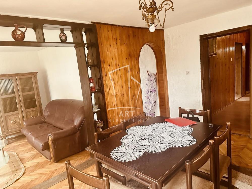 Dve etaže, idealno za porodicu ili radnike ID#13067 790 €