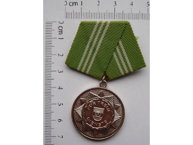 Medalja `Za vernu službu` (Für Treue Dienste) DDR
