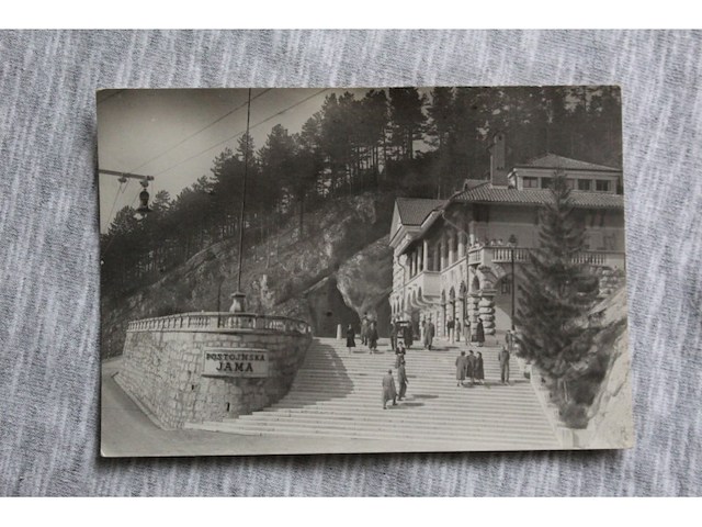 POSTOJNSKA JAMA