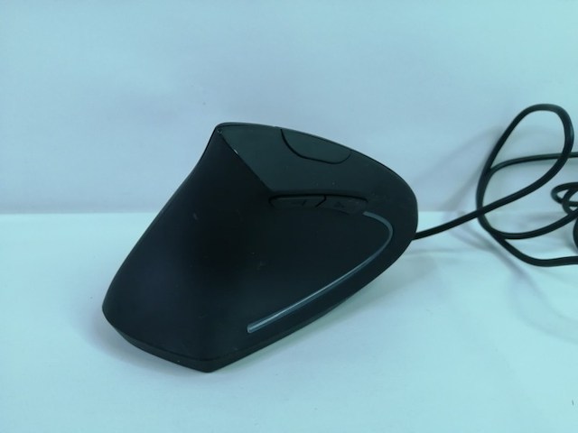 ERGONOMSKI VERTIKALNI MIŠ ZA LEVORUKE