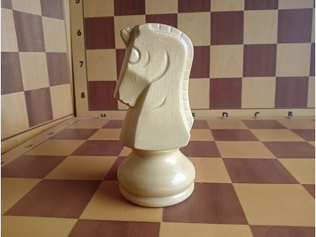 Sahovska Figura Skakac (13,5 cm)