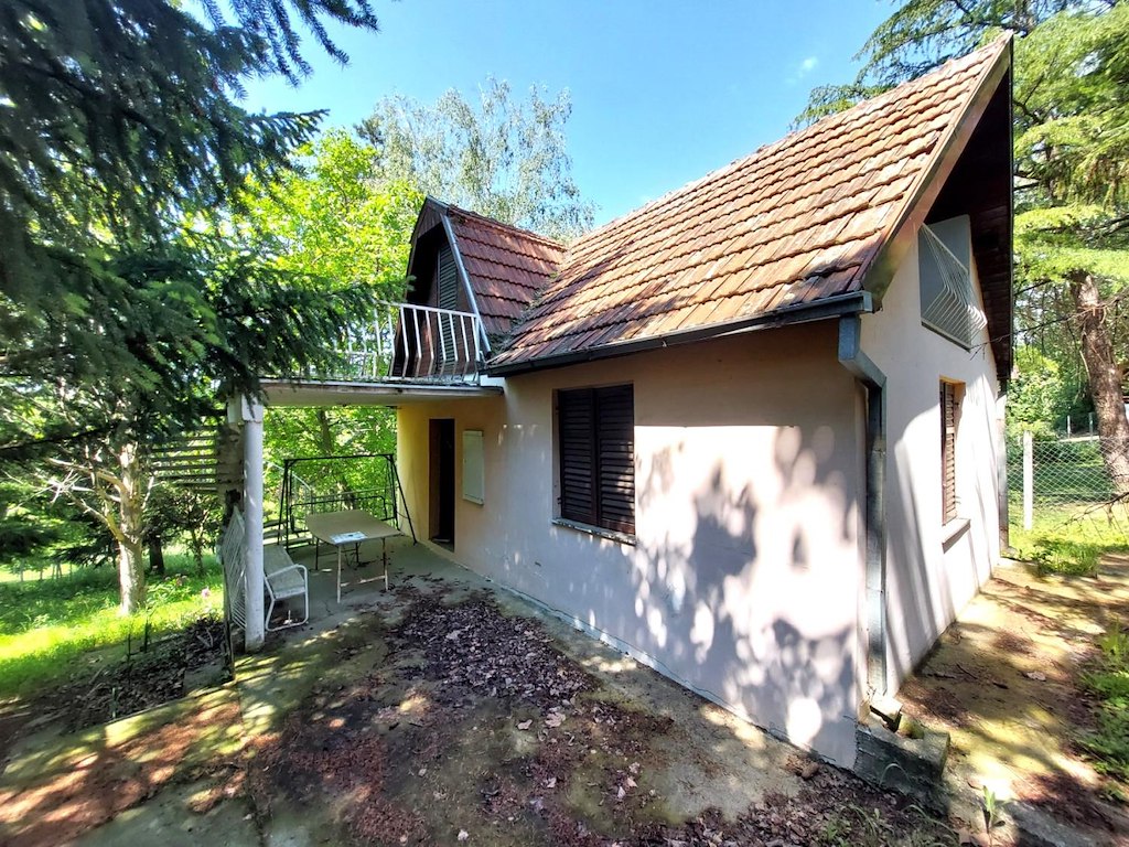 Kuca,ČORTANOVCI,ČORTANOVCI,kv: 1639, € 57000, ID: 3002140