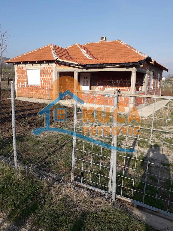 Trosobna kuća, 100 m2, Donji Matejevac, Matejevački put ID: p-013219