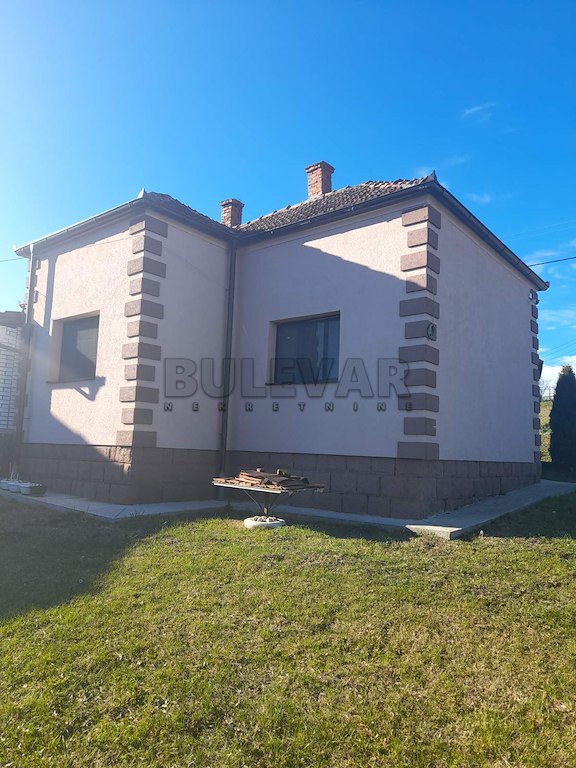 Trosobna kuća, 70 m2, Balosave, Balosave ID: p-013098