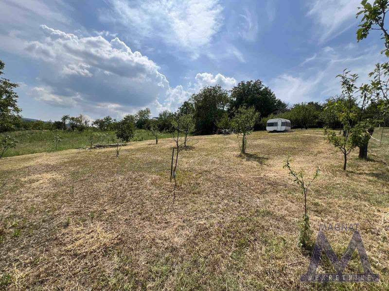 Plac,SREMSKA KAMENICA,ČARDAK,kv: 999, € 87500, ID: 7000775