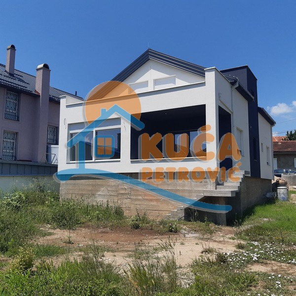 četvorosobna kuća, 220 m2, Donji Komren, Ratarska ID: p-09022