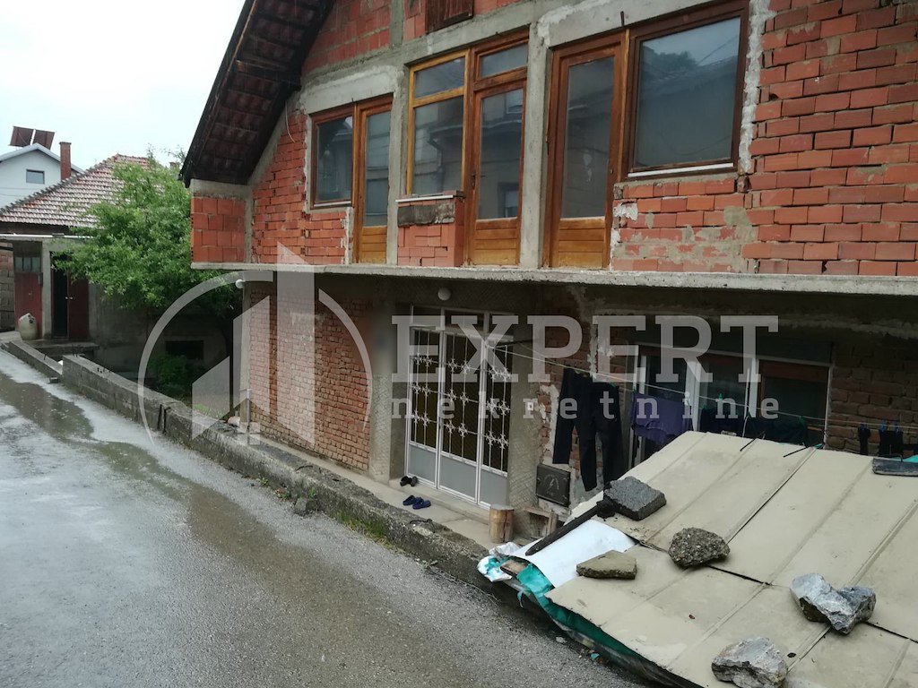 četvorosobna kuća, 220 m2, Niška Banja, Balkanska ID: p-01309